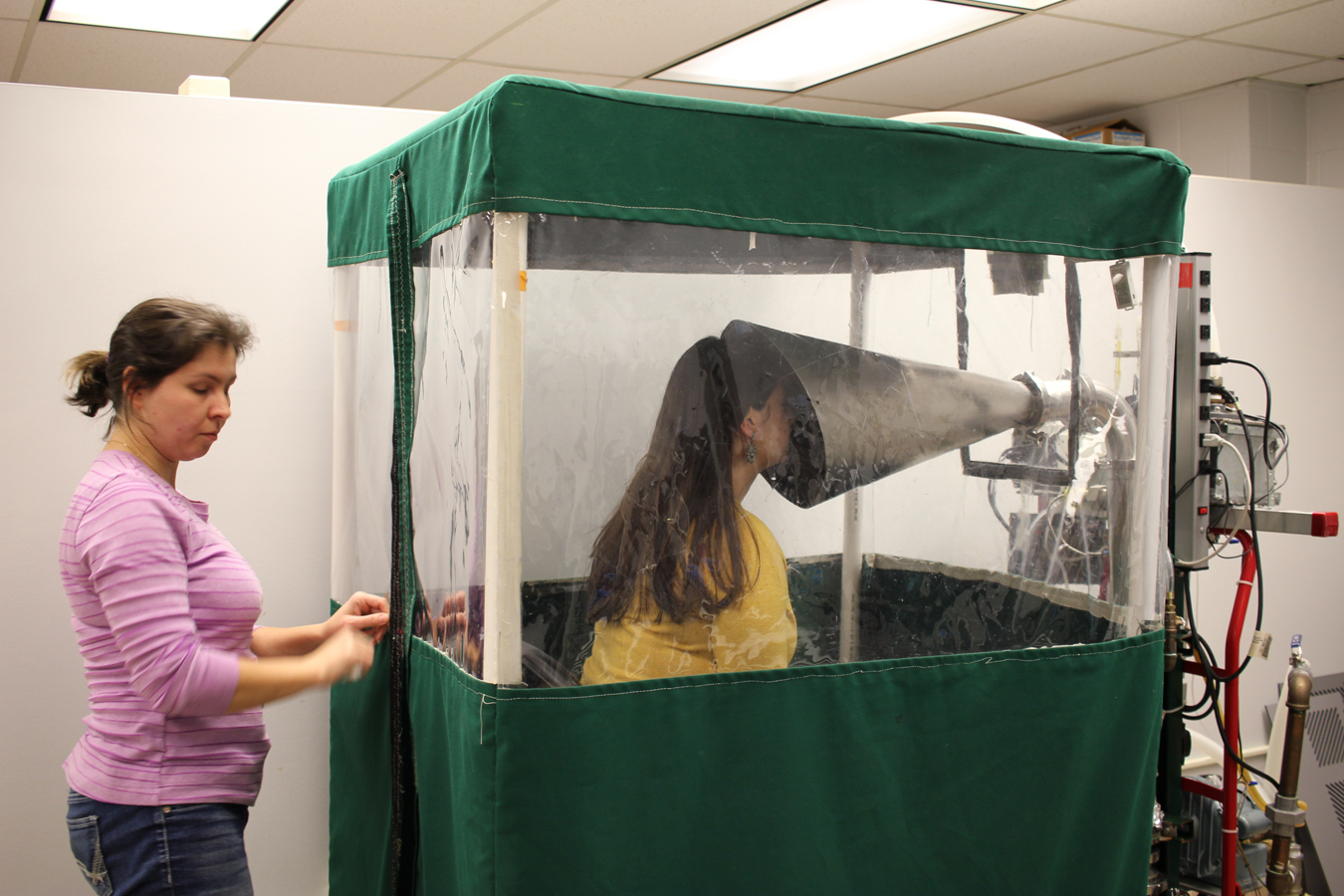 The 'Gesundheit Machine' Collects Campus Cooties In Race Against A ...