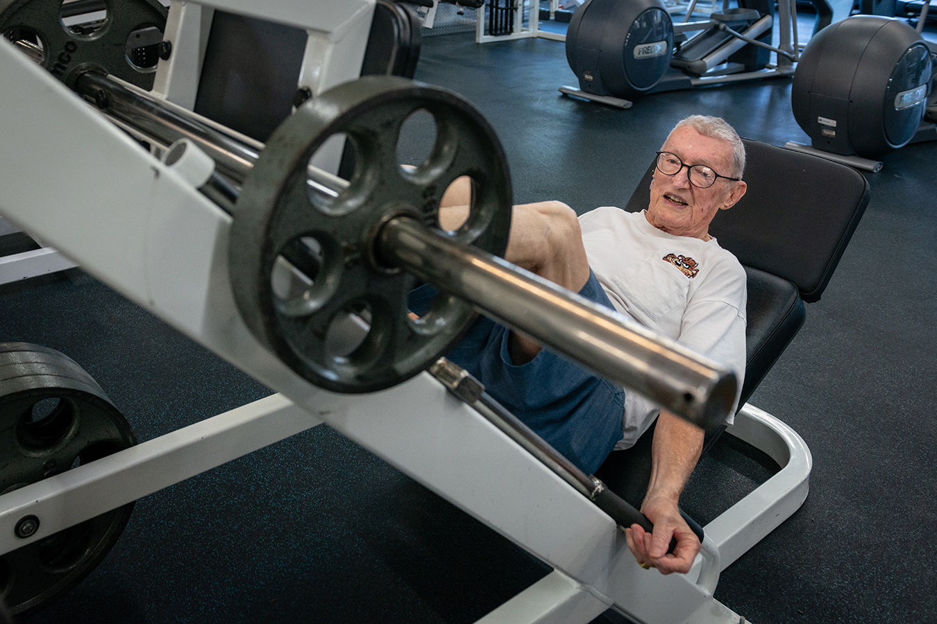 'More Than Physical Health': Gym Helps 91-Year-Old Battle Isolation ...