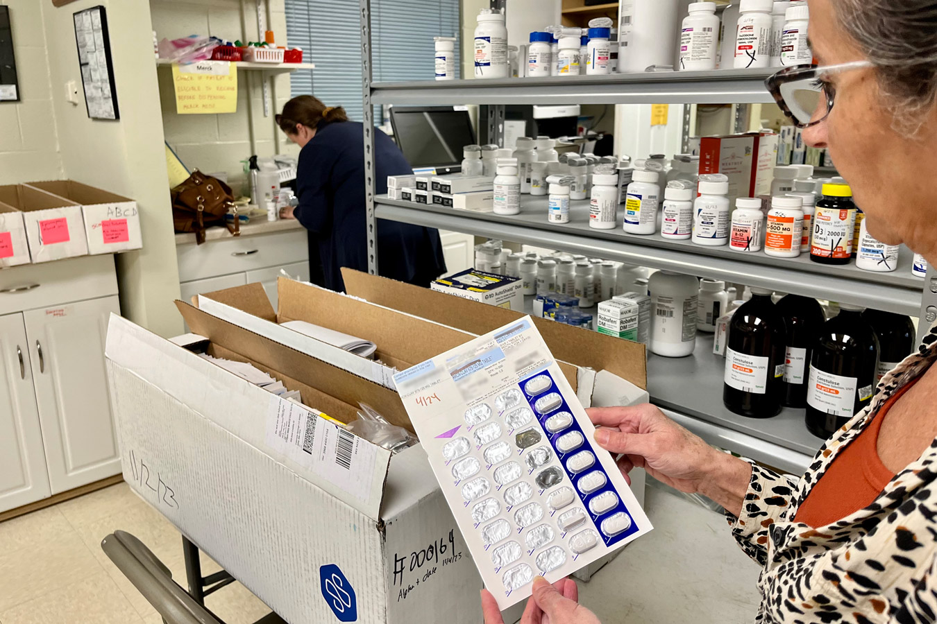 These Programs Put Unused Prescription Drugs in the Hands of Patients ...